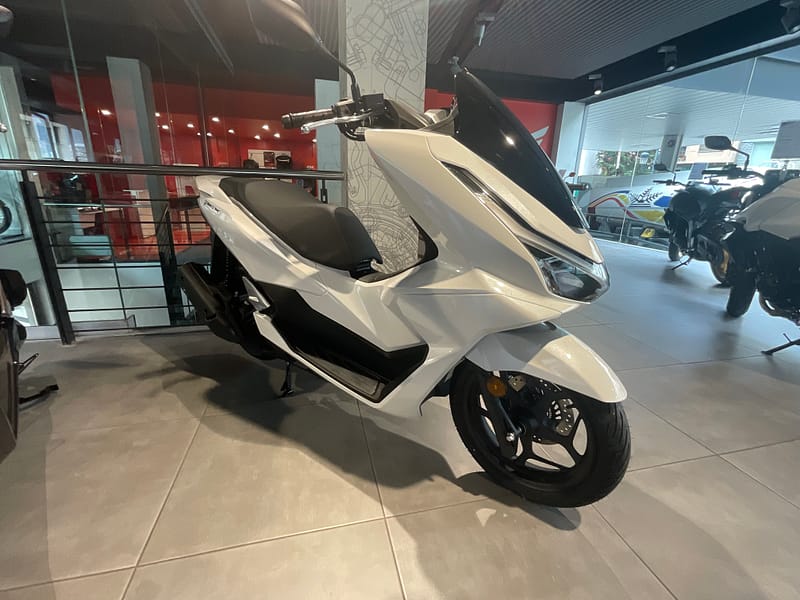 Honda PCX 125 DX - Motoraldia