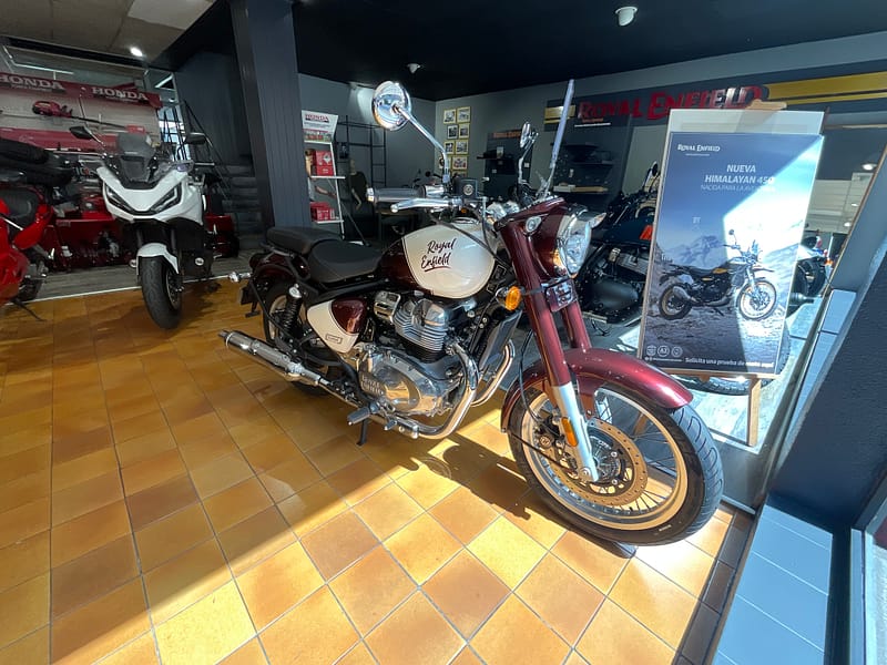 Royal Enfield Classic 650 Base - Motoraldia
