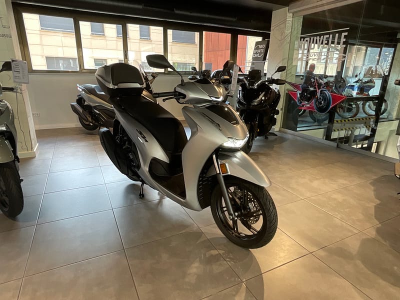 Honda SH 350 Smart Top Box - Motoraldia