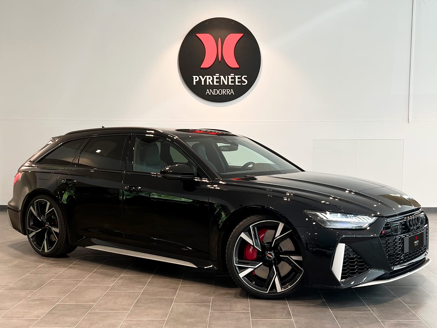 Audi RS6 4.0 TFSI QUATTRO - Motoraldia